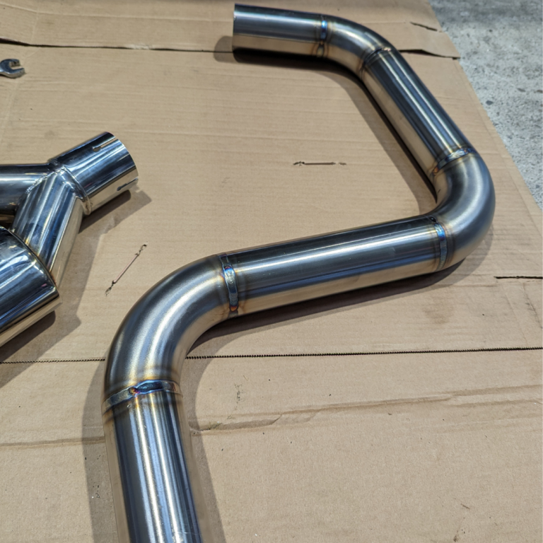 Échappement sur-mesure en inox proche de Montpellier