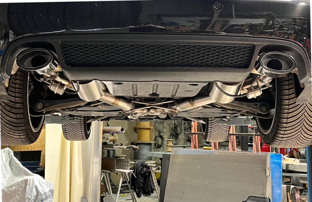 Échappement sur-mesure en inox proche de Montpellier
